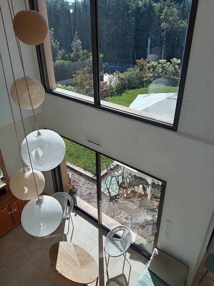 Villa à Aix-en-provence. 8 Personnes Et 2 Bébés - Venelles