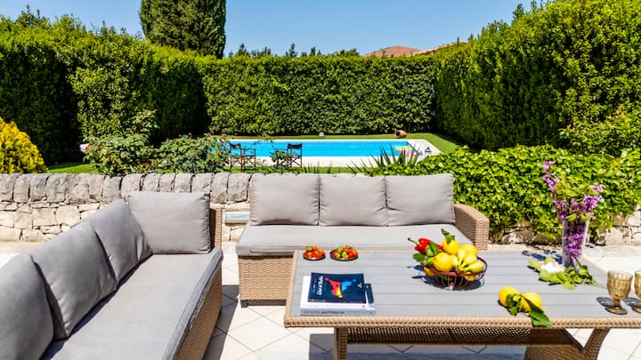 Villa Balata Di Modica Con Piscina Privata - Sicilia