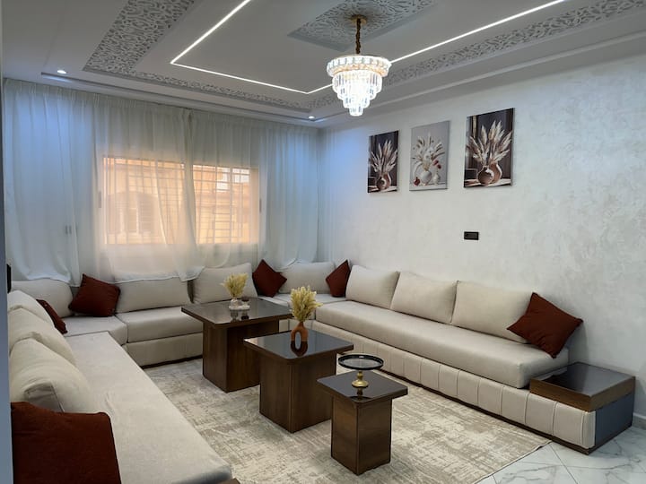 Appartement De Luxe ÉLégance, Confort Et Calme. - Oujda