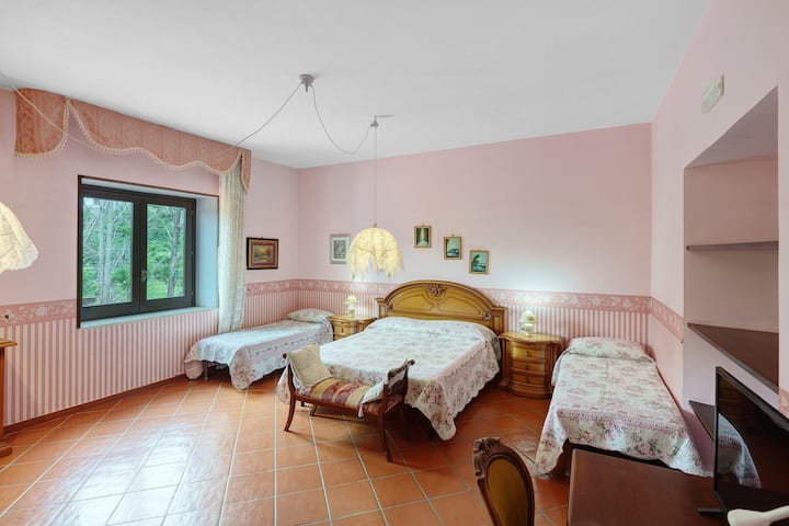 Camera Rosa - Battipaglia