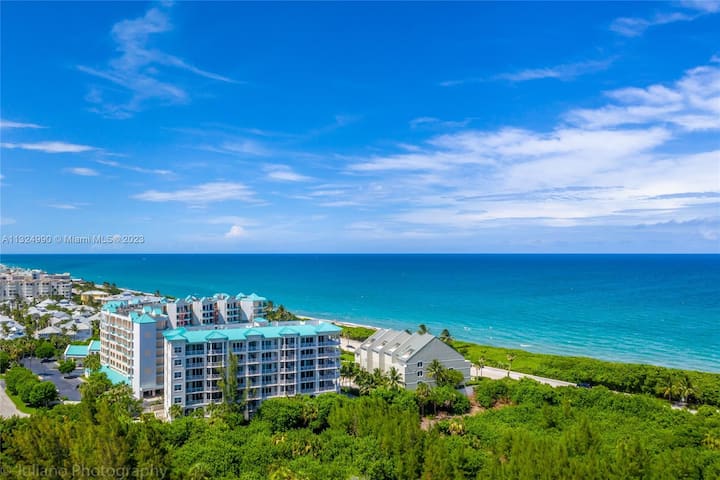 Sunrise 302-100yards To Beach! Luxe 4bd Ensuites! - Jupiter, FL