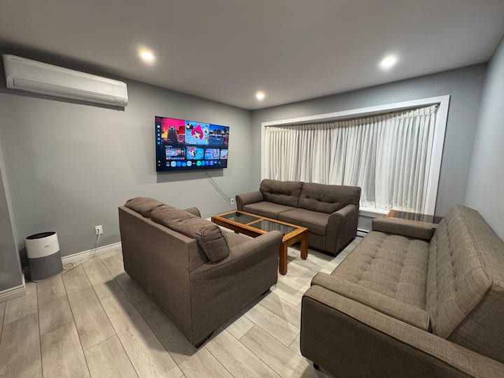 Cozy Home Away From Home - Fredericton