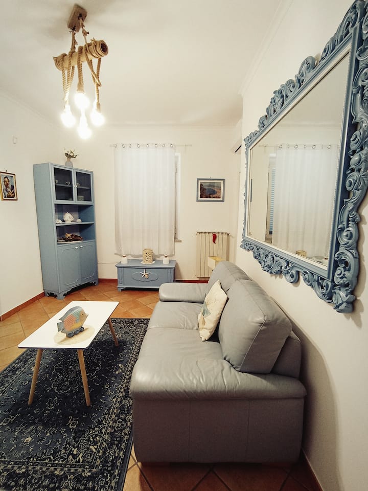 Villino Con Piscina-idro, In Centro:200mt Dal Mare - Vico Equense