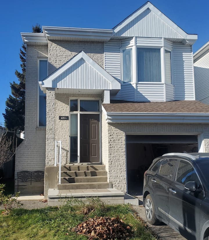 Cottage Meublé Tout Inclus! - Blainville