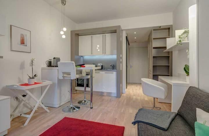 Neubau Wohnung Mit Terasse In Bogenhausen, München - Neubiberg