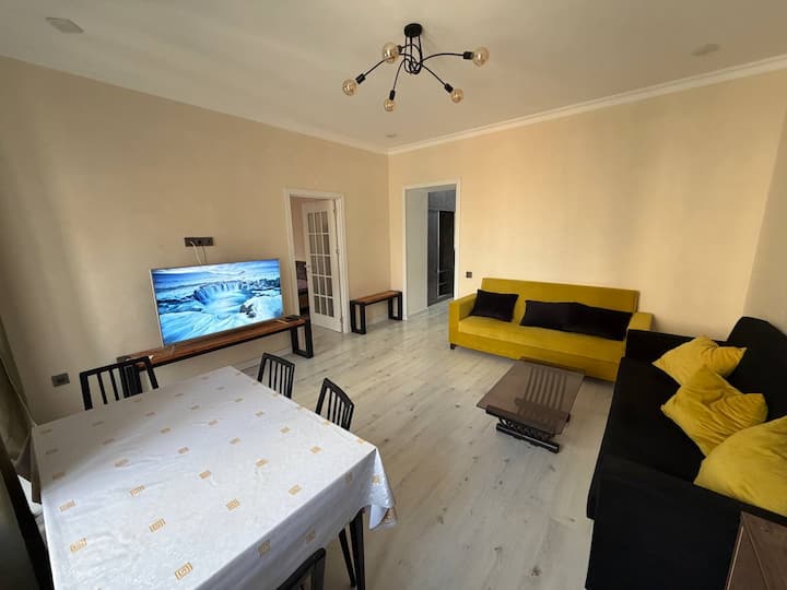 Central Park Apartment / 10 Mins To Nizami Street - Azerbaijan