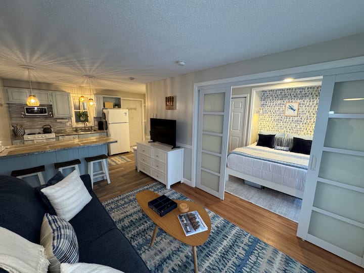 Misty Harbor-concerts-lake-beach-pool-ground Floor - Gilford, NH