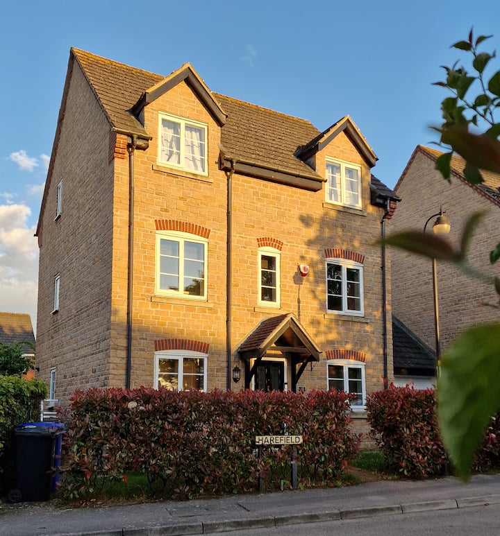 Beautiful Large House For Groups & Family - Northampton