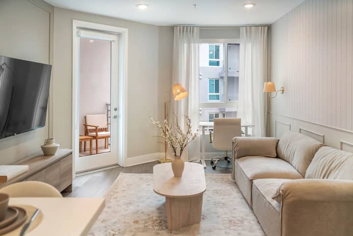 Casa Cognac - Luxury 1br In Irvine W/ Gym, Pool - Irvine, CA