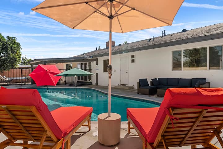 Spacious 5br Pool Home Perfect For Families - Anaheim