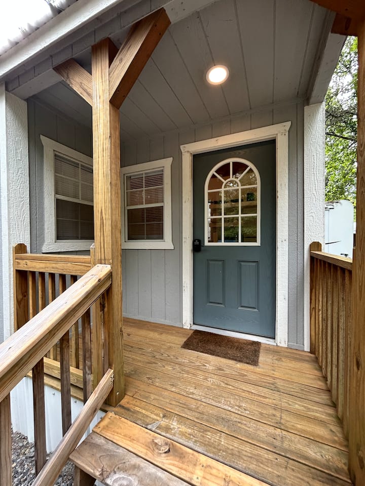 Whispering Pines Cozy Cabin - Heber Springs, AR
