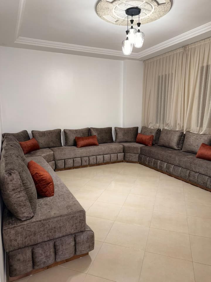 Appartement Spacieux Et Accueillant - Oujda