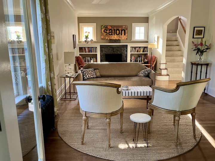 Charming Vintage Home In Cleveland Heights - Cleveland Heights, OH