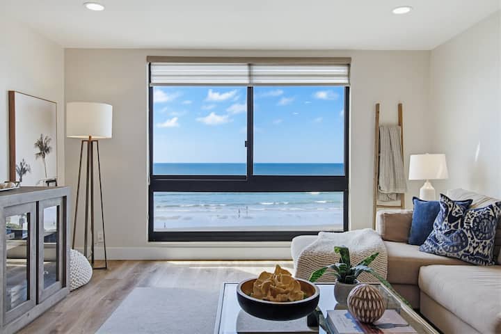 The Pearl Of Pacific Beach - Splish Splash, San Diego