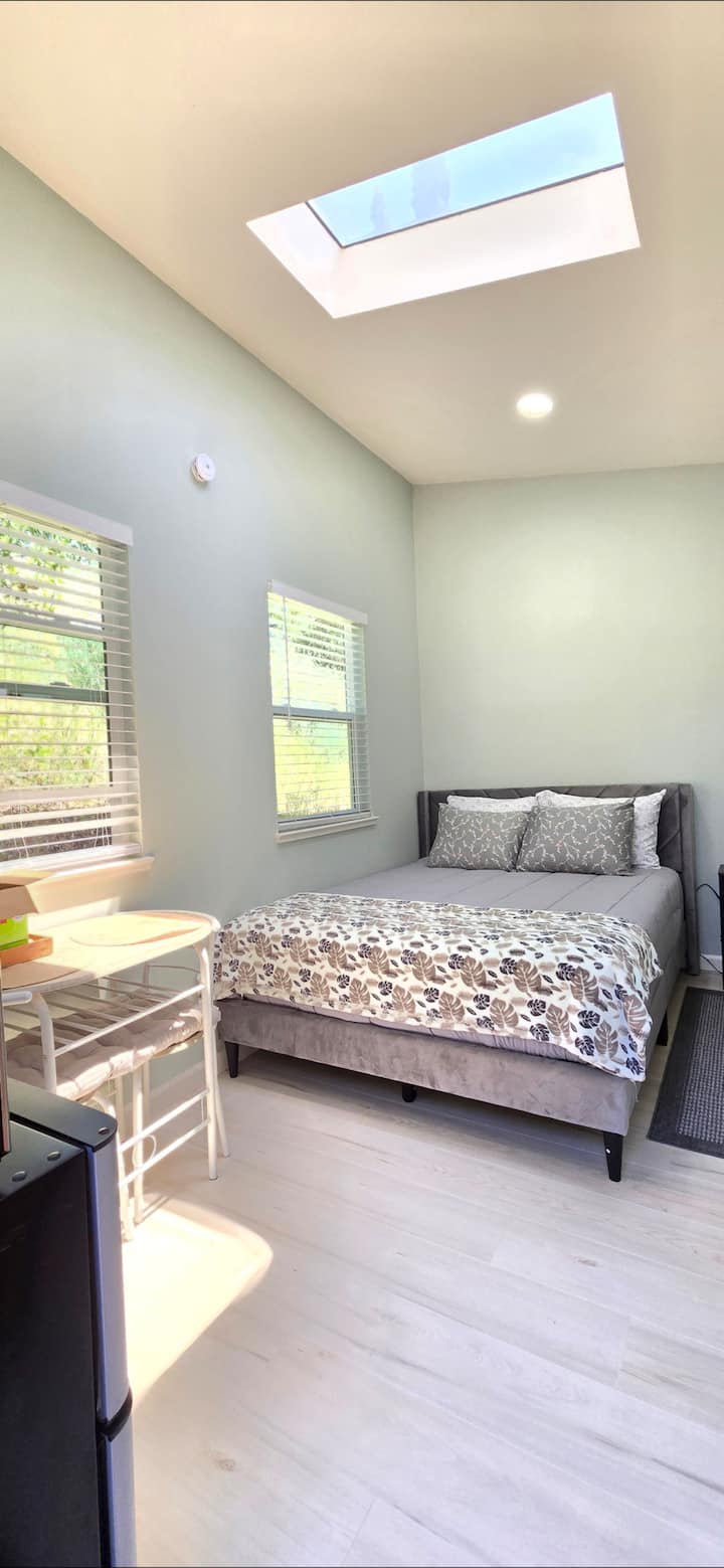 Comfy Guesthouse/modern Sky Shower/private Entry - Vallejo, CA