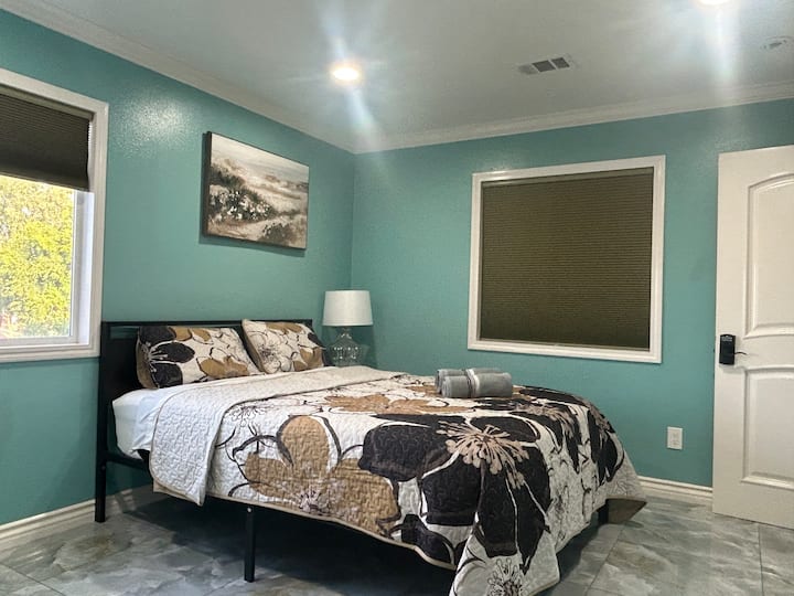 Welcome Oc Retreat | Disney•little Sg•beach• 302 - Huntington Beach, CA