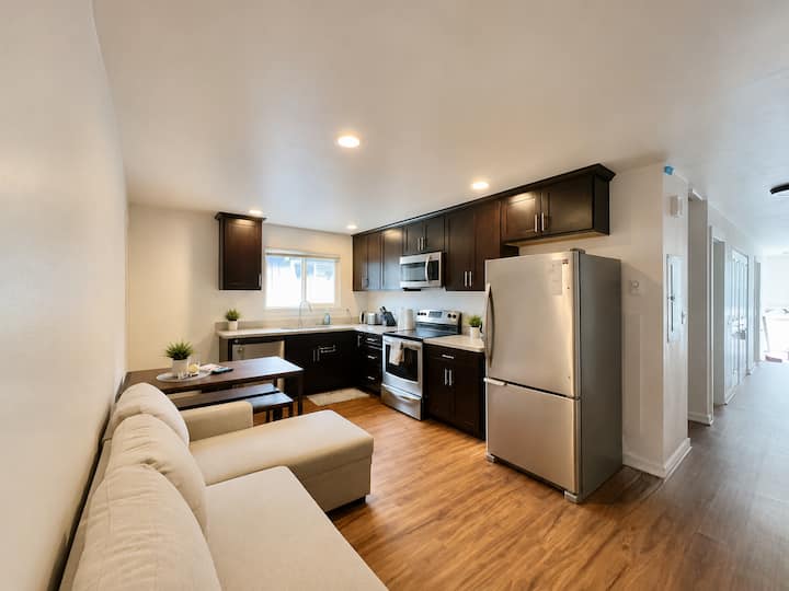 Elegant 6br Seattle Home In Heart Of Queen Anne - Seattle, WA
