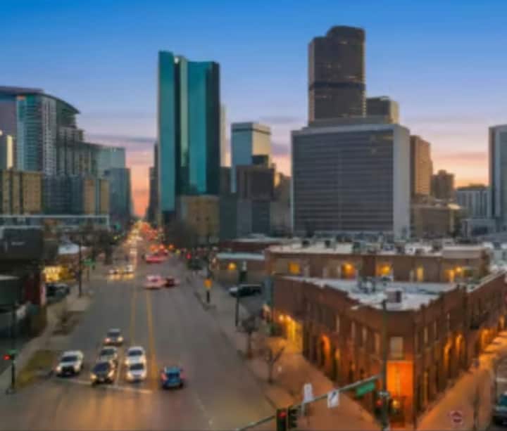 C) Best Location In Denver Downtown Co Unit C. - Denver