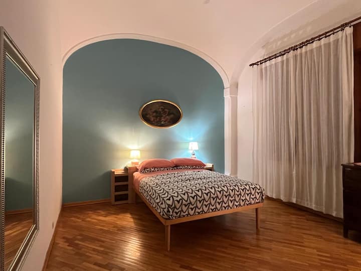 Silenzioso Appartamento In Centro Con Terrazzo - Bologna