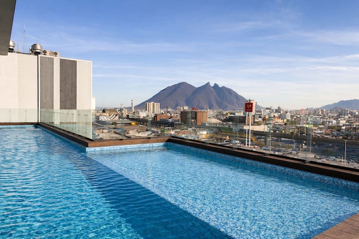 Rooftop & Pool + Metro A Pasos | Fifafanfest Cerca - Monterrey