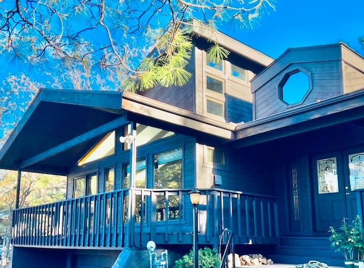 Swiss Manor On Mount Elden - 3 Bd / 2 Bth 2250sqft - Flagstaff, AZ