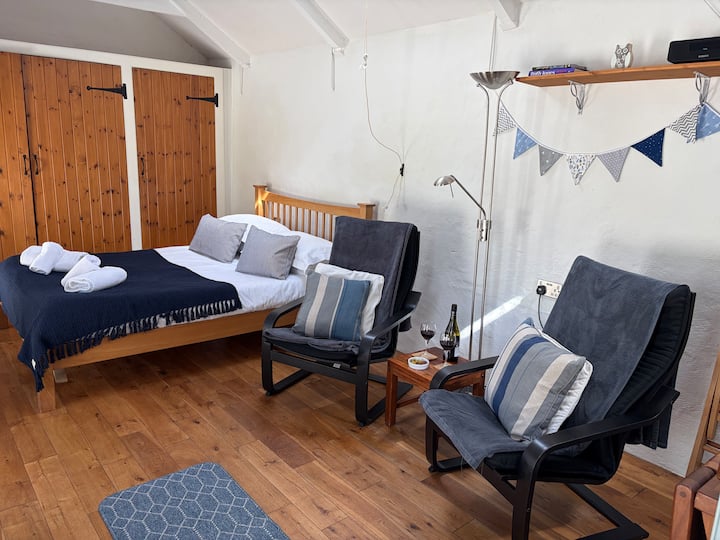 Cosy Studio Barn Close To The Coast - St Mawes