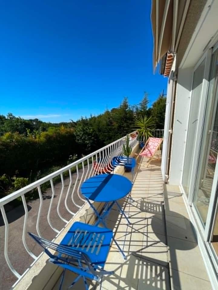 Haut De Villa Balcon, Terrasse Couverte, Parking - La Gaude