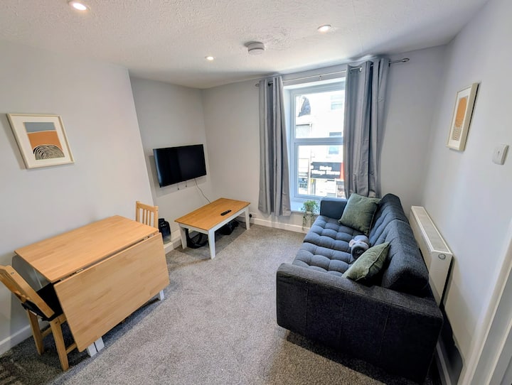 Ocean City Town Retreat - Plymouth