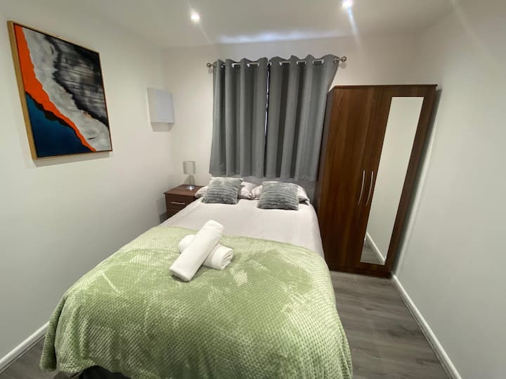 Simple Studio Flat In Willesden Green Cute Clean - Central London