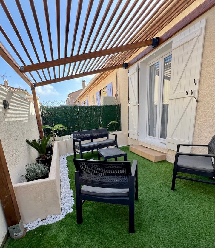 Maison T3 Rénovée Plain-pied Au Centre Du Village - Sauvian
