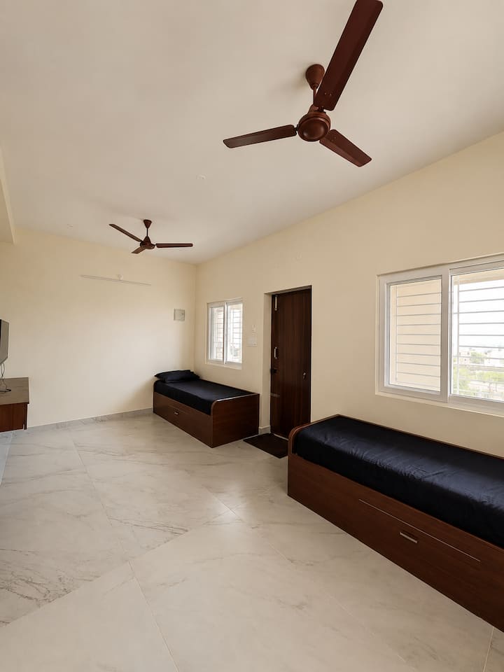 Sri Abirami Homestays | 1 Bhk Apartment | Unit B - Tiruvannamalai