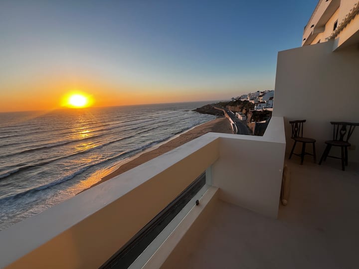 Like A Boat Above The Atlantic · Ericeira - Ericeira