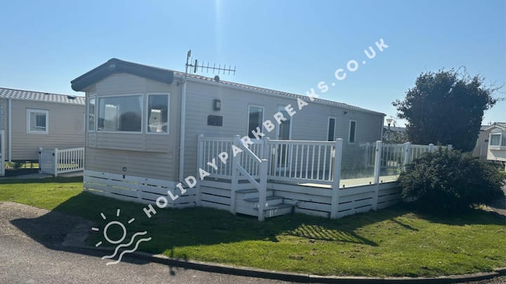 3 Bedroom West Sands | Near Park| Pet-friendly - Bracklesham Bay