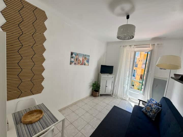 Charmant Studio Au Port De Nice, à 2 Pas De La Mer - Beaulieu-sur-Mer