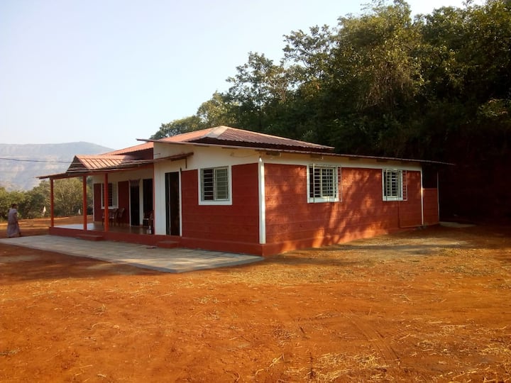 Cozy Rustic Stay Near Mahabaleshwar & Tapola Rd - Mahabaleshwar