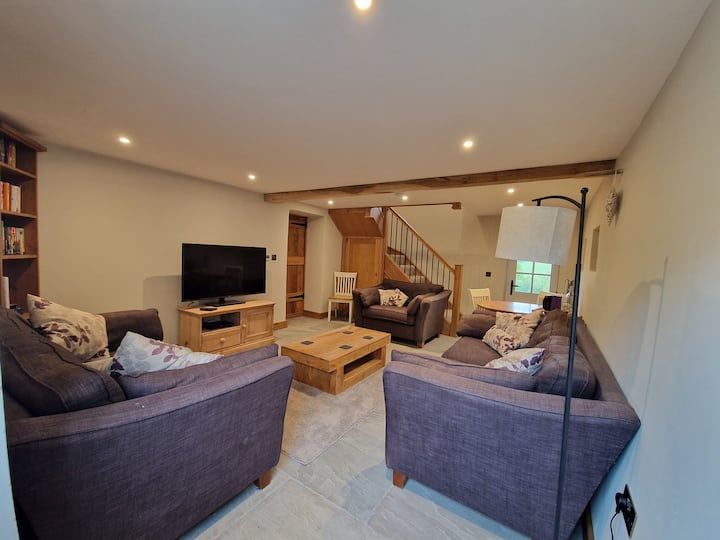 Rockerhayne House, Converted Farm Barn - Beer