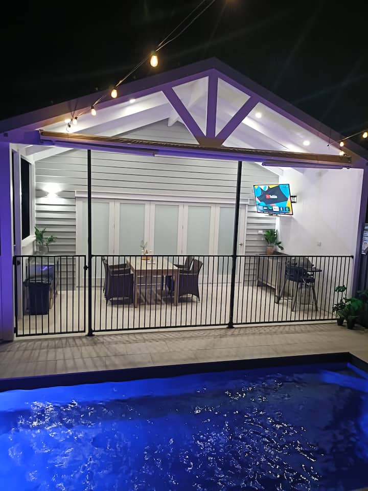 Gladstone's Pool Guest House - Gladstone
