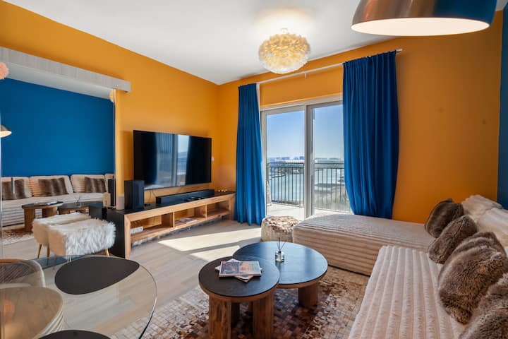Luxury 2br Yas Island Apt With Pool & F1 Views - Abu Dhabi