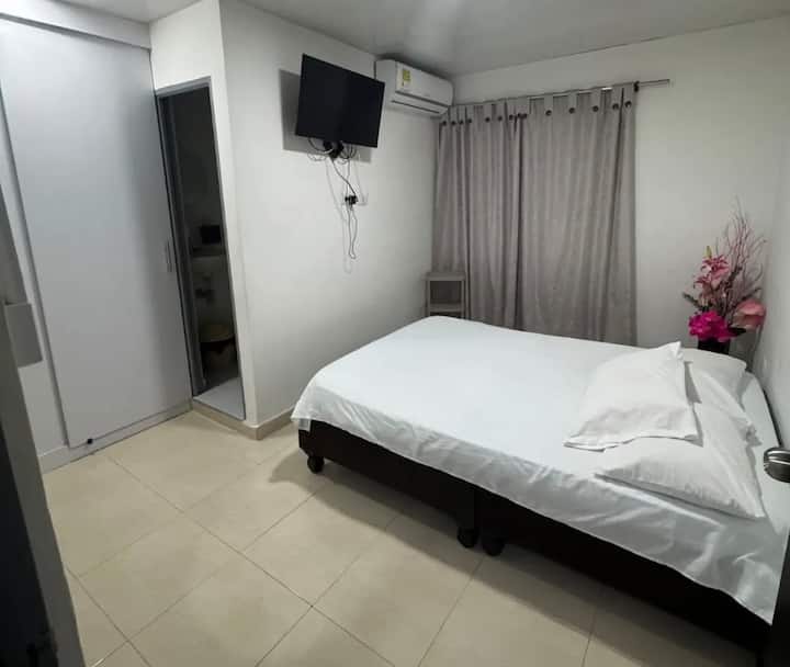 Habitaciones Cómodas En Hotel Palmalinda - Palmira