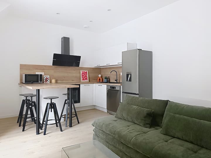 Le Patio Du Velay Rdc - 2/4 Pers En Centre Ville - Le Puy-en-Velay