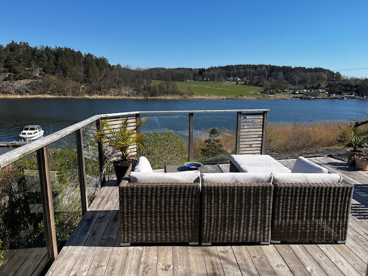 Sommarstugan Med Utsikt, Bastu & Båtplats! - Surte