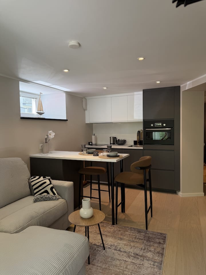 Cozy Apartment In Kadriorg - Tallinn