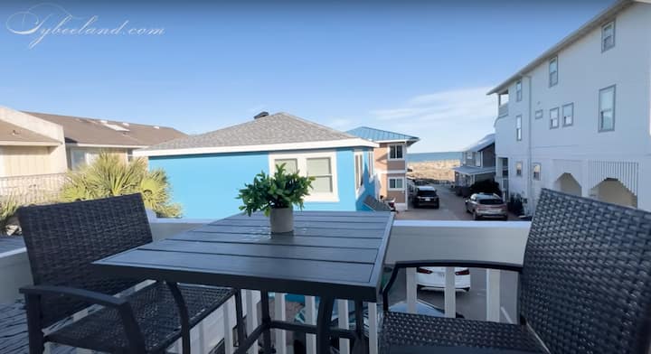 41 Step 2 Beach, No Busy Street, Beachside Butler - Tybee Island, GA