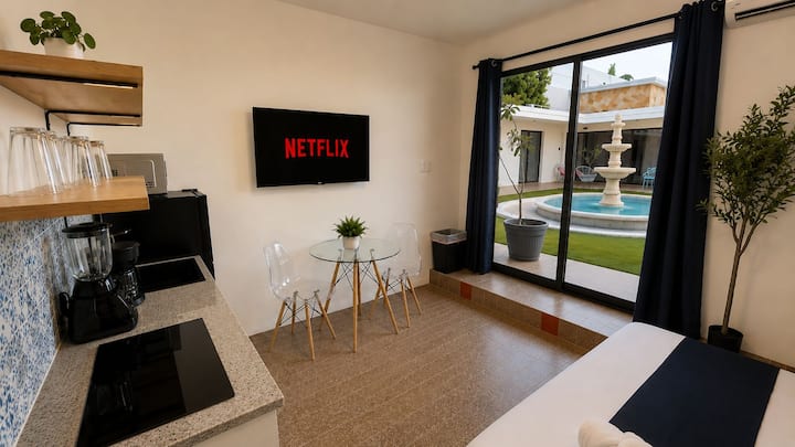 Moderno Loft Para 2 Con Piscina + Excelente Zona - Mérida