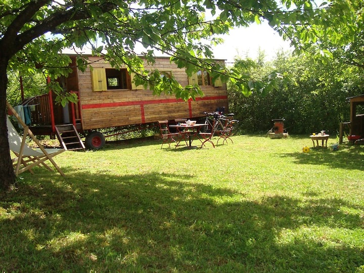 Roulotte Au Cœur De La Permaculture - Souillac