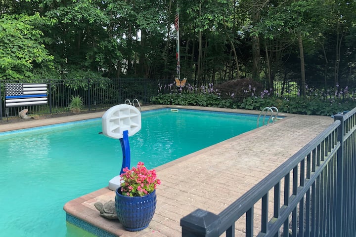 Westhampton Ranch W/ Pool | Near Beach & U.s. Open - Westhampton, NY