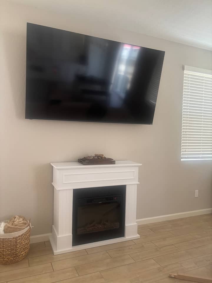 Clean And Cozy - California