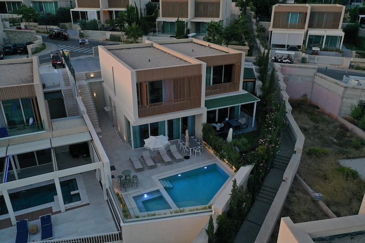 Your Luxury Family House In Green Coast Resort - Dhërmi