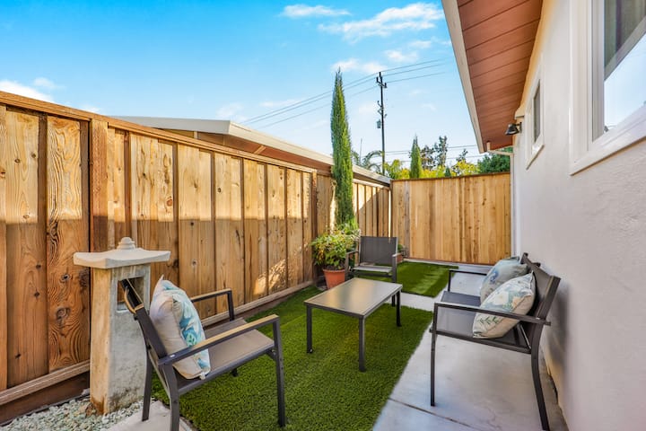 Newly Remodeled 2br/1ba Apartment Near Stanford - Mountain View, CA