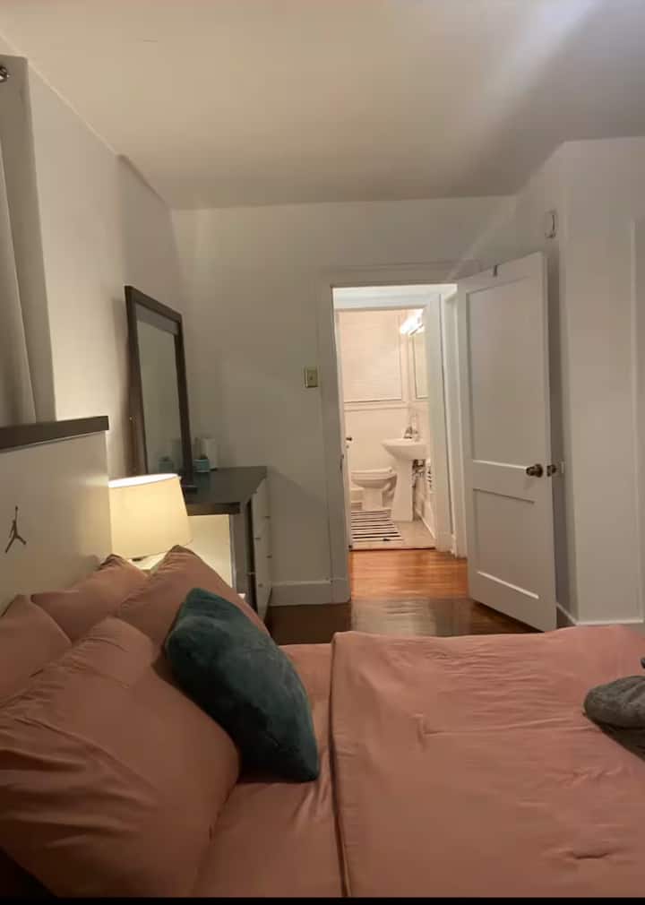 Cozy 1-bed Near Downtown - Baton Rouge, LA